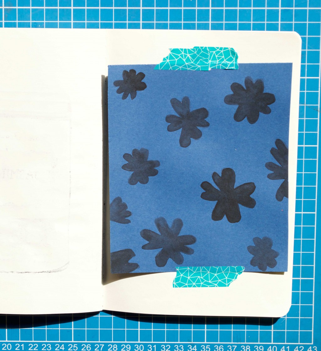 Inktober 24 - flowers drawing by Luisa Vidales Reina | Doodle Addicts